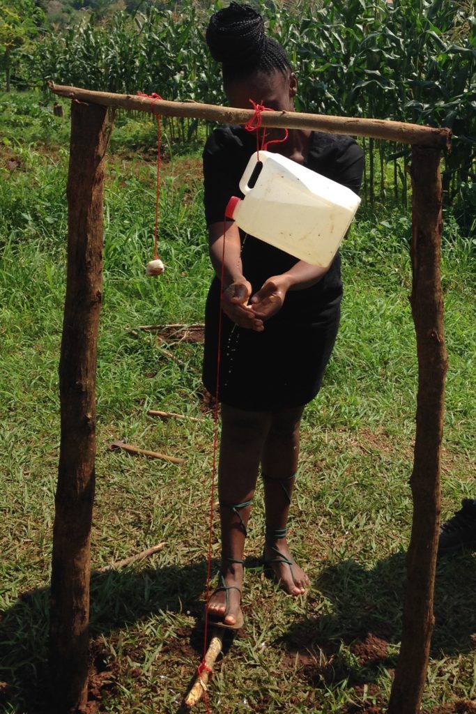 Tippy tap, Uganda – Gifts with a Difference