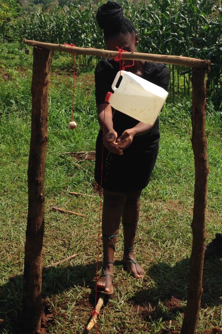 Tippy tap, Uganda – Gifts with a Difference